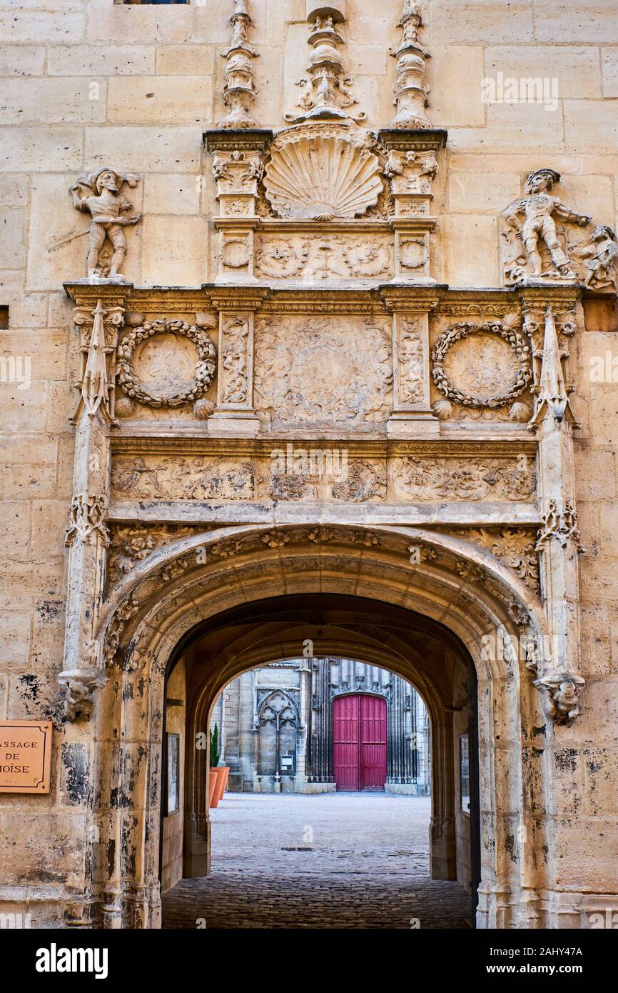 Sens yonne hi-res stock photography and images - Alamy