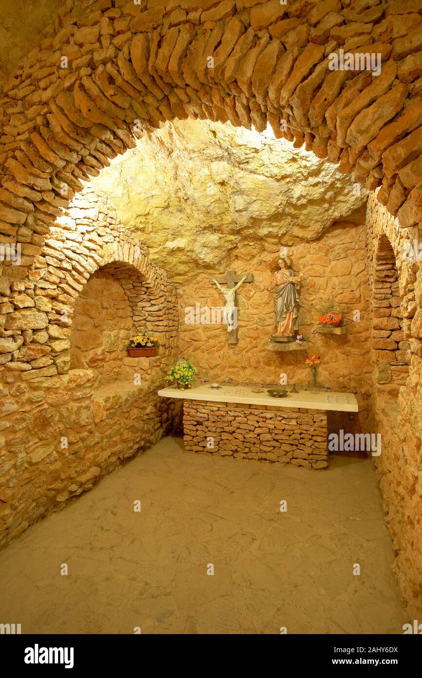 Cova santa hi-res stock photography and images - Alamy