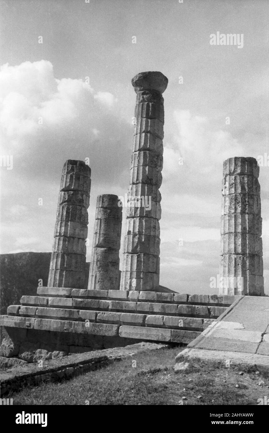 Tempel von apollo griechenland hi-res stock photography and images - Alamy