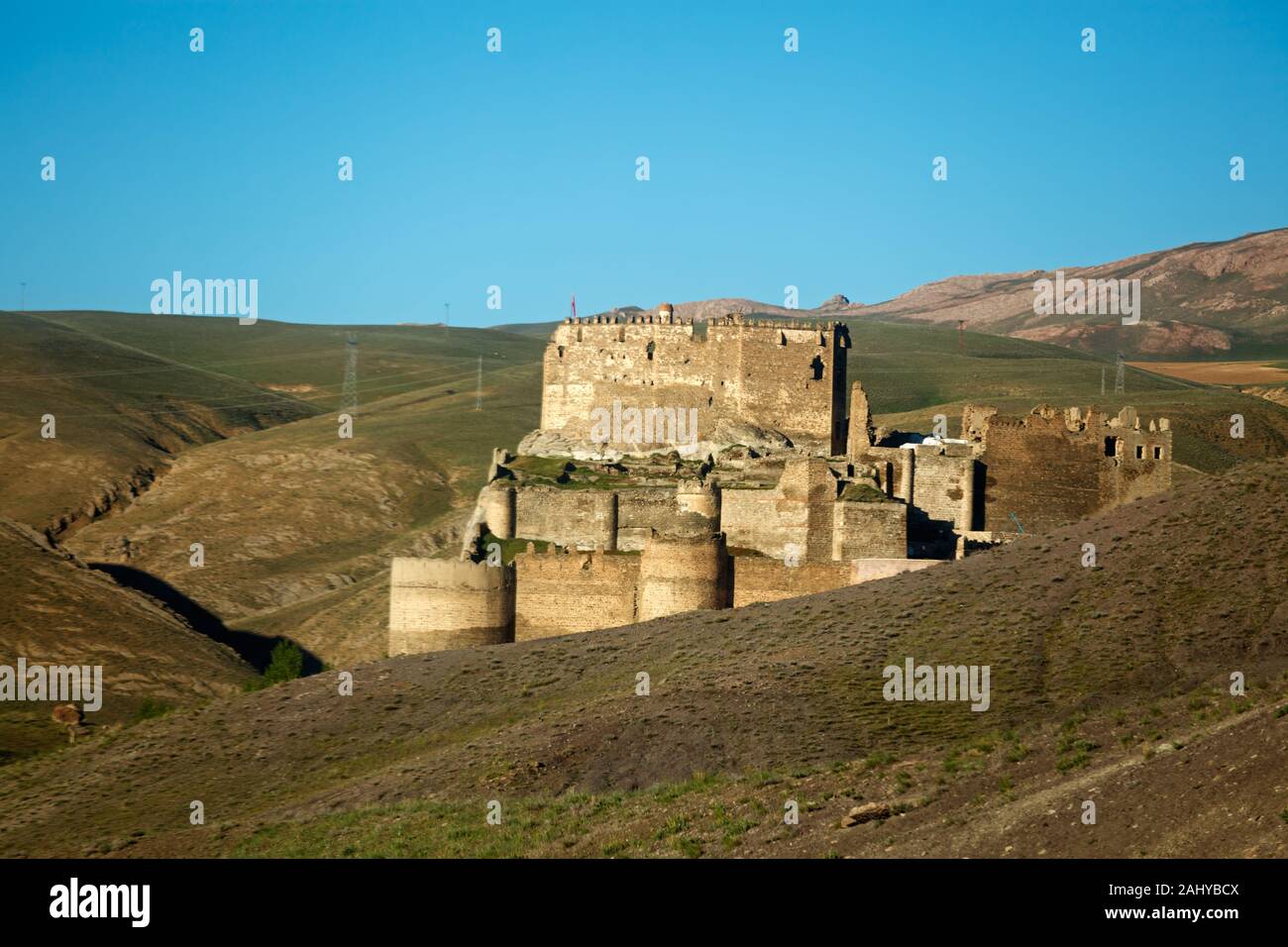 Hosap Kalesi High Resolution Stock Photography and Images - Alamy