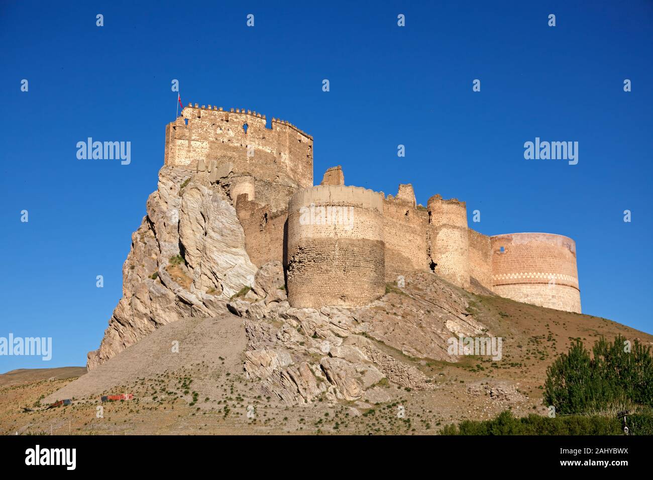 Hosap kalesi hi-res stock photography and images - Alamy