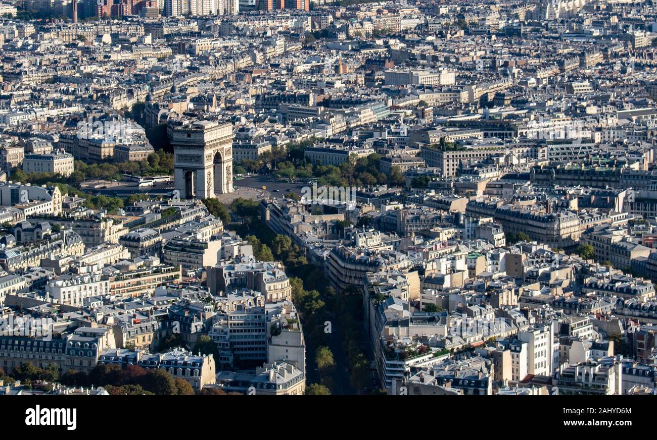 Paris, the arc de triomphe, aerial view hi-res stock photography and images - Alamy