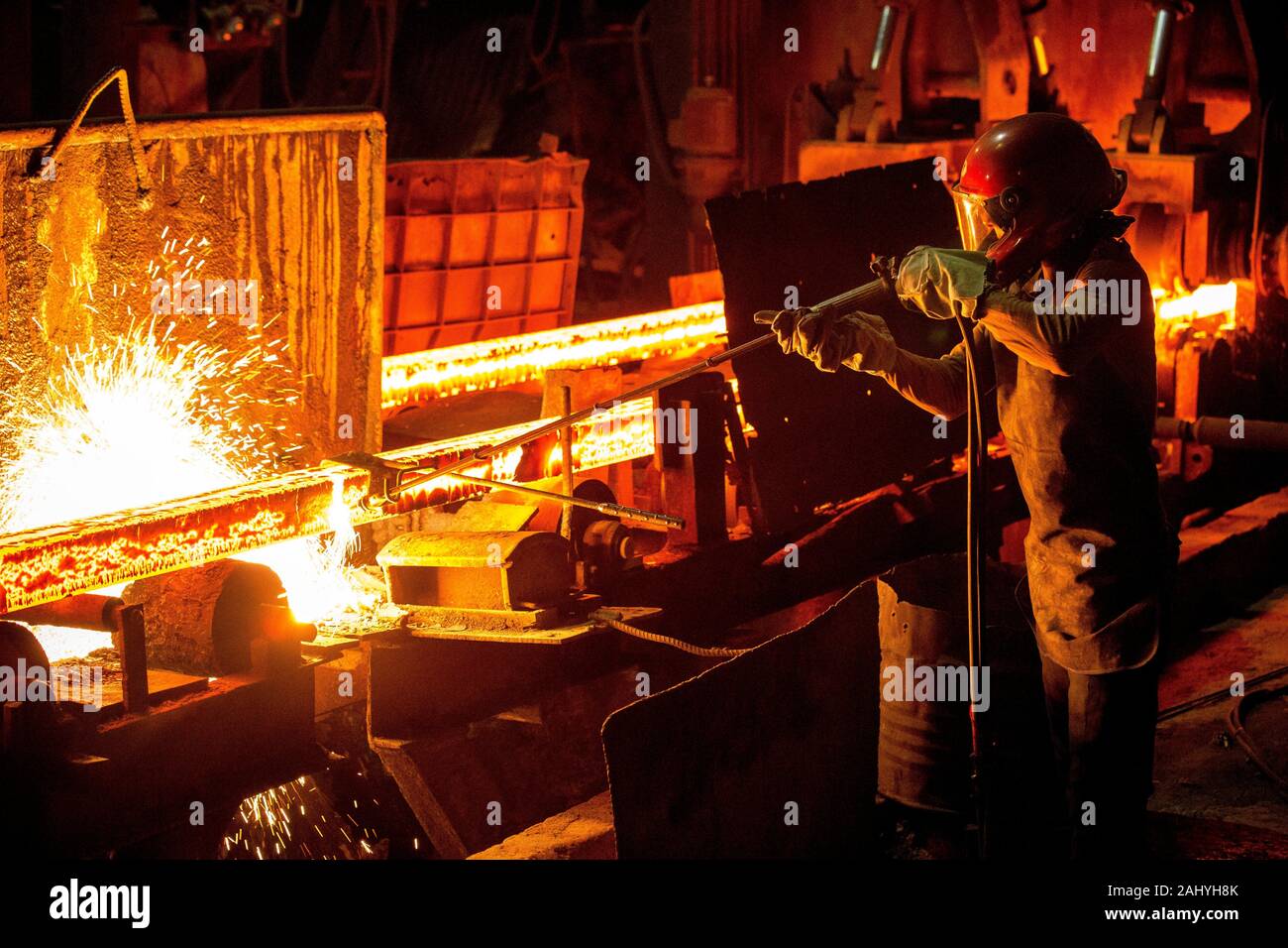 Metal molten furnace hi-res stock photography and images - Alamy