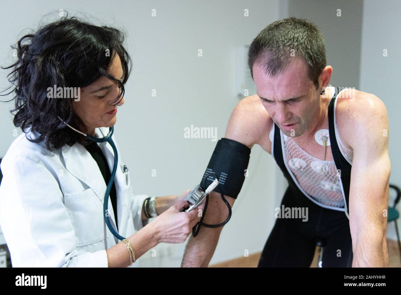 Exercise electrocardiogram hi-res stock photography and images - Alamy