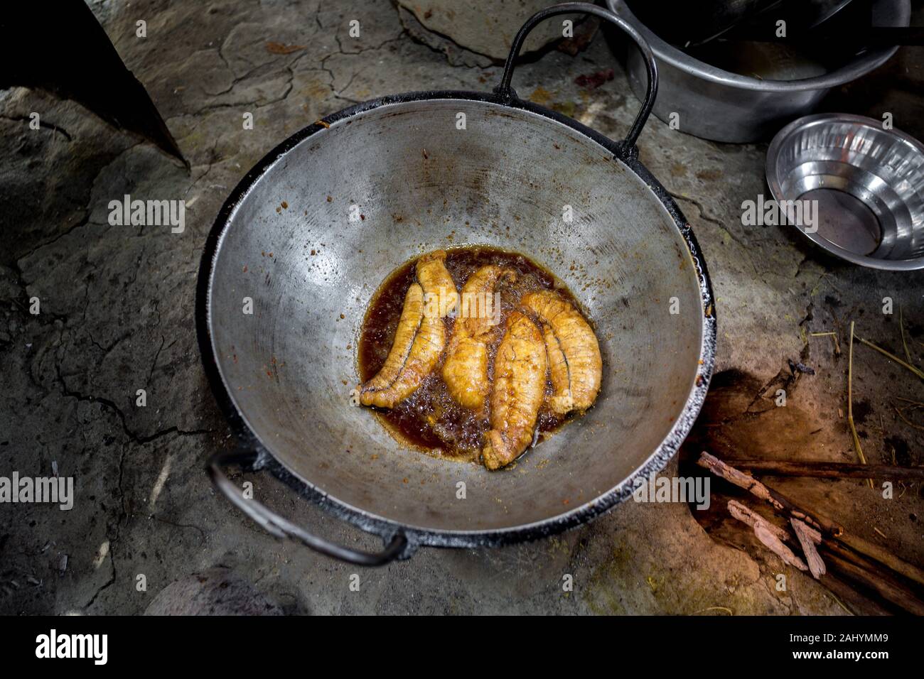 Indian fried fish hi-res stock photography and images - Alamy