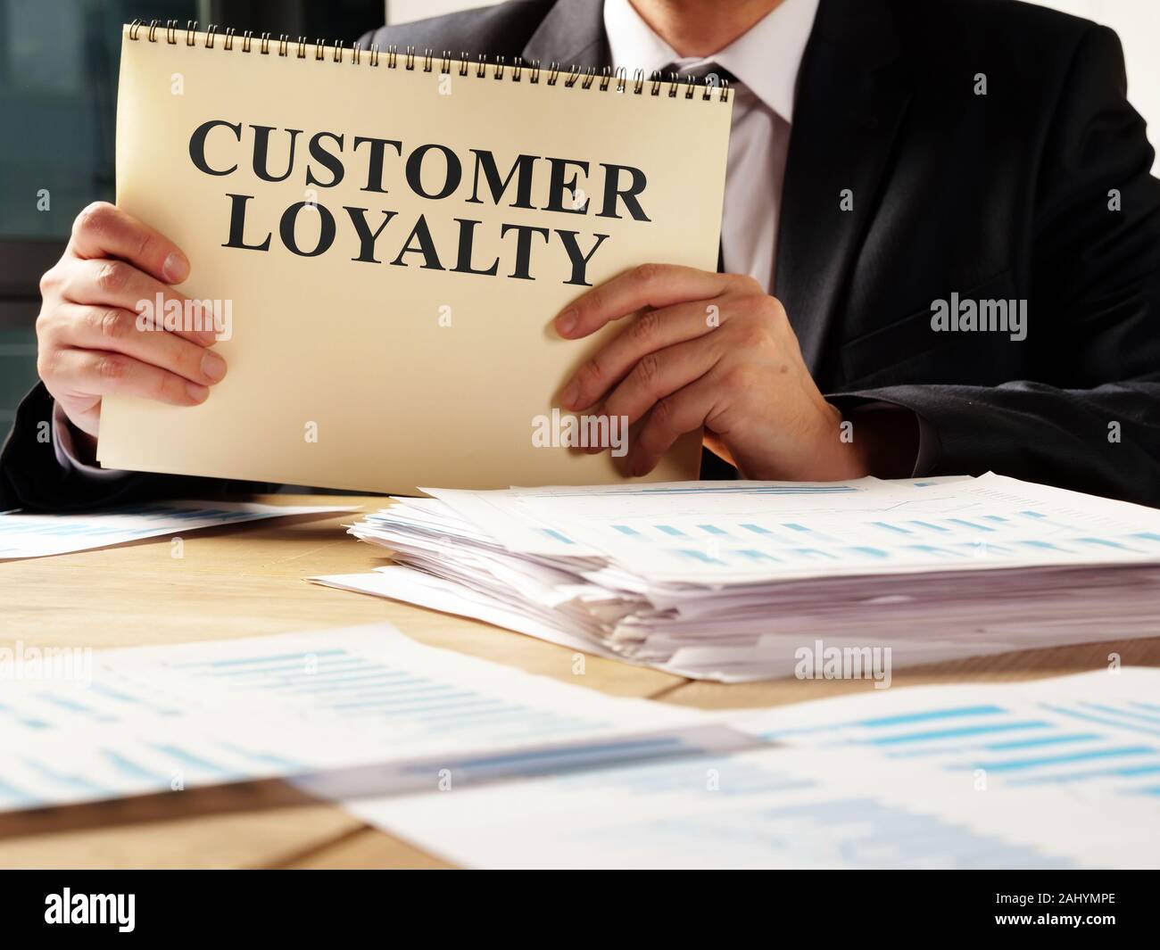 Customer loyalty hi-res stock photography and images - Alamy