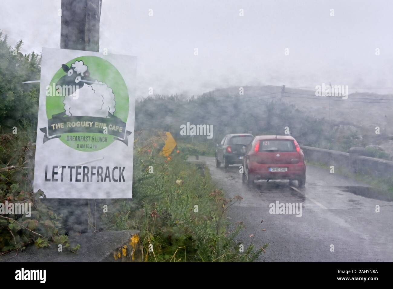 Road Sign Ireland High Resolution Stock Photography and Images - Alamy
