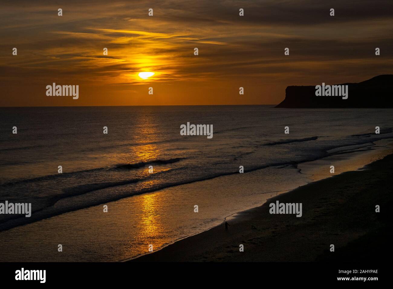 Hunt cliff, saltburn at sunrise Stock Photo - Alamy