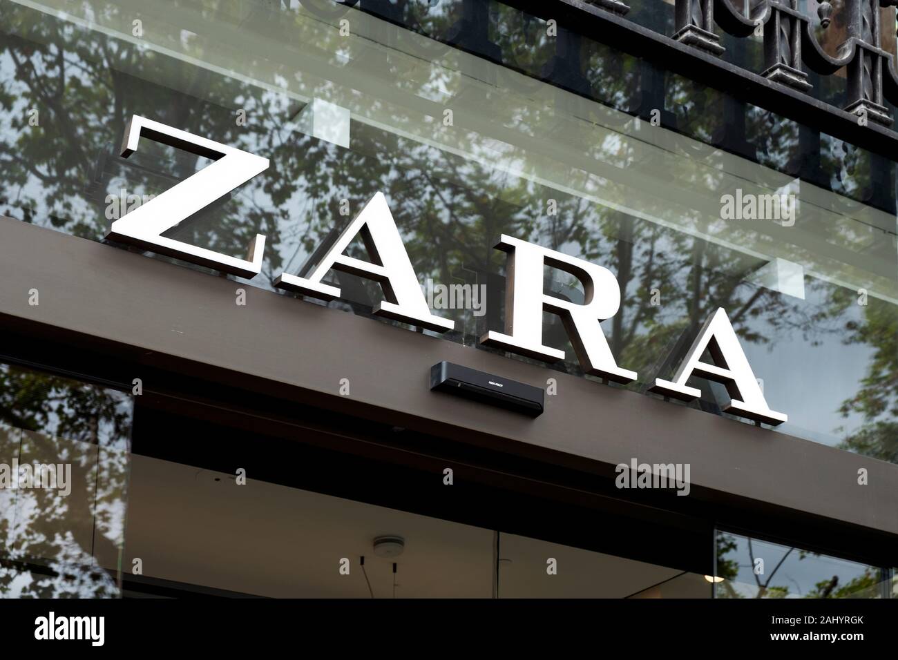 BARCELONA, SPAIN - AUGUST 9, 2018: Closeup of the signboard of the Zara ...