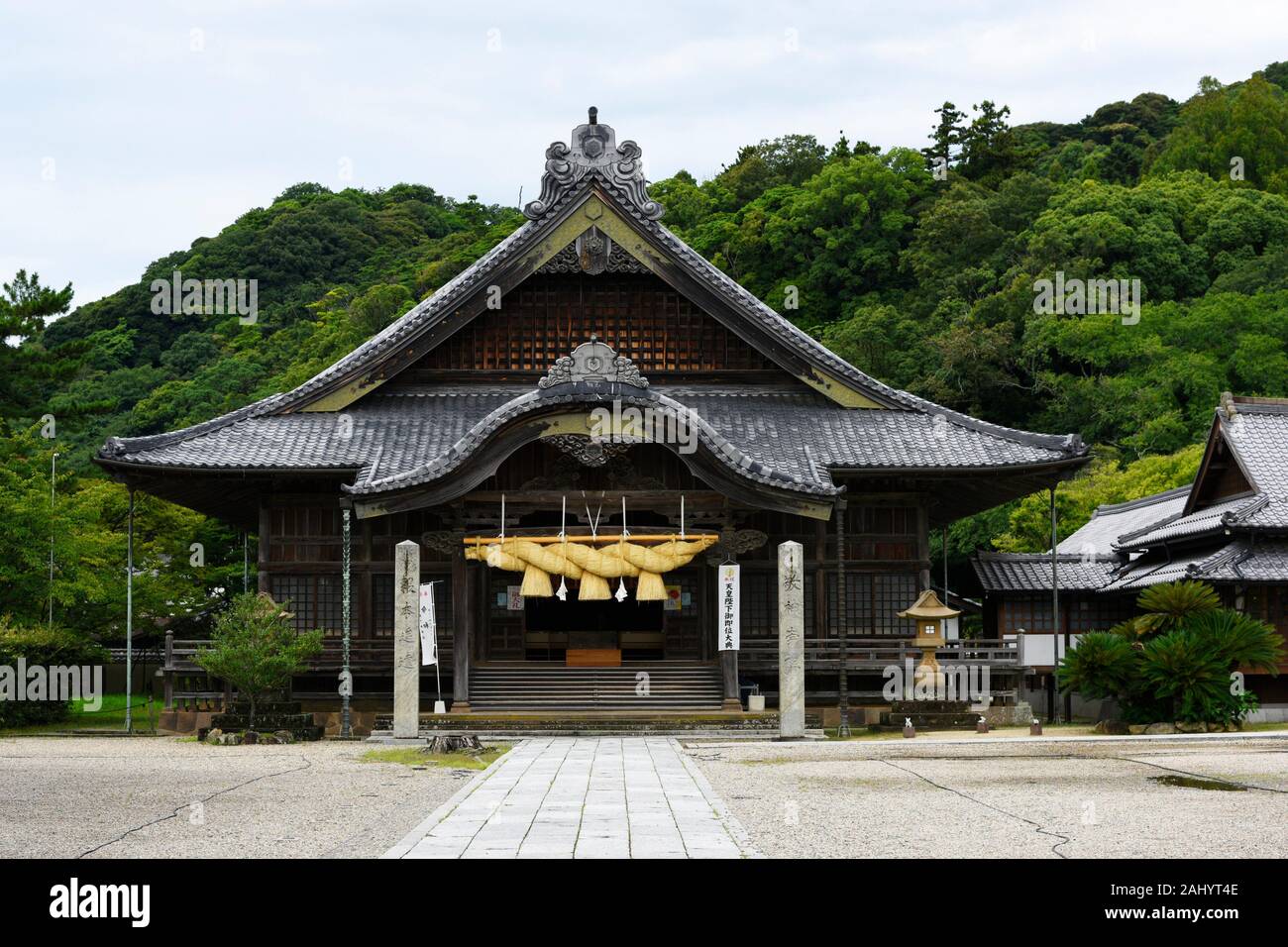 Izumo temple hi-res stock photography and images - Alamy