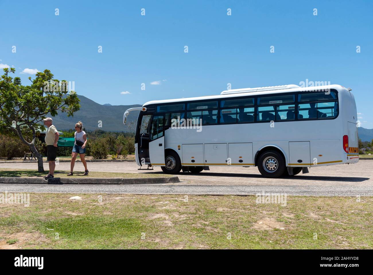 Garden route, western Cape, South Africa. December 2019. Tourists leave ...