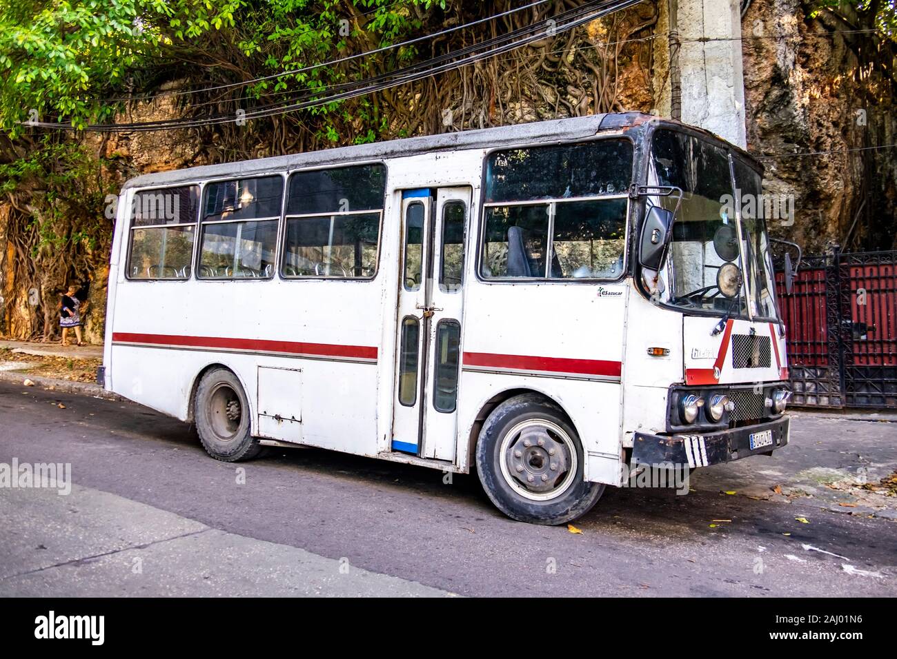 Caribbean sight seeing bus hi-res stock photography and images - Alamy