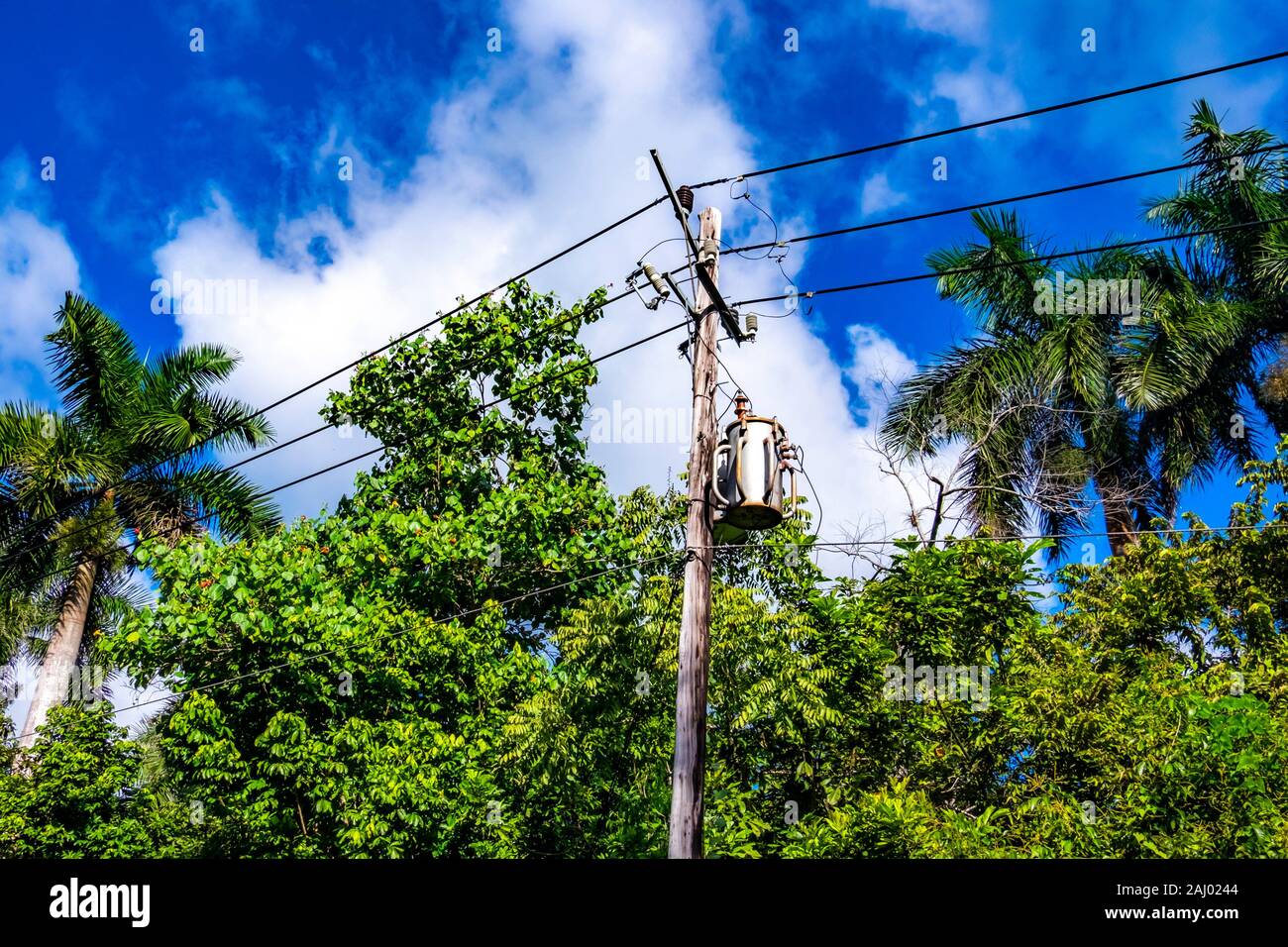 Cuba Electricity High Resolution Stock Photography and Images - Alamy