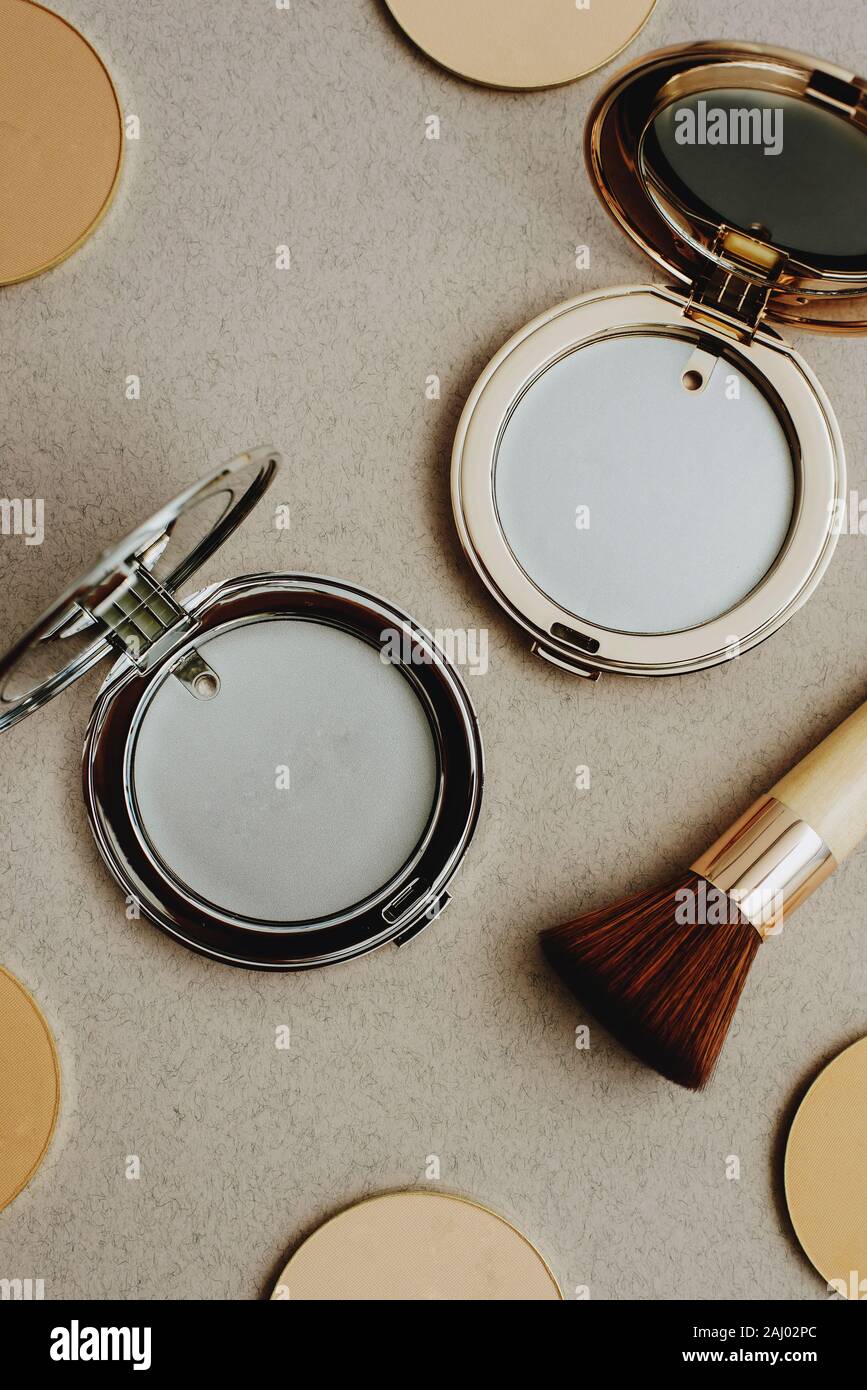 Tool base hue hi-res stock photography and images - Alamy