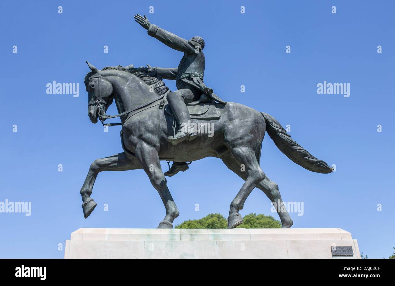 Simon Bolivar Statue Horse High Resolution Stock Photography and Images ...