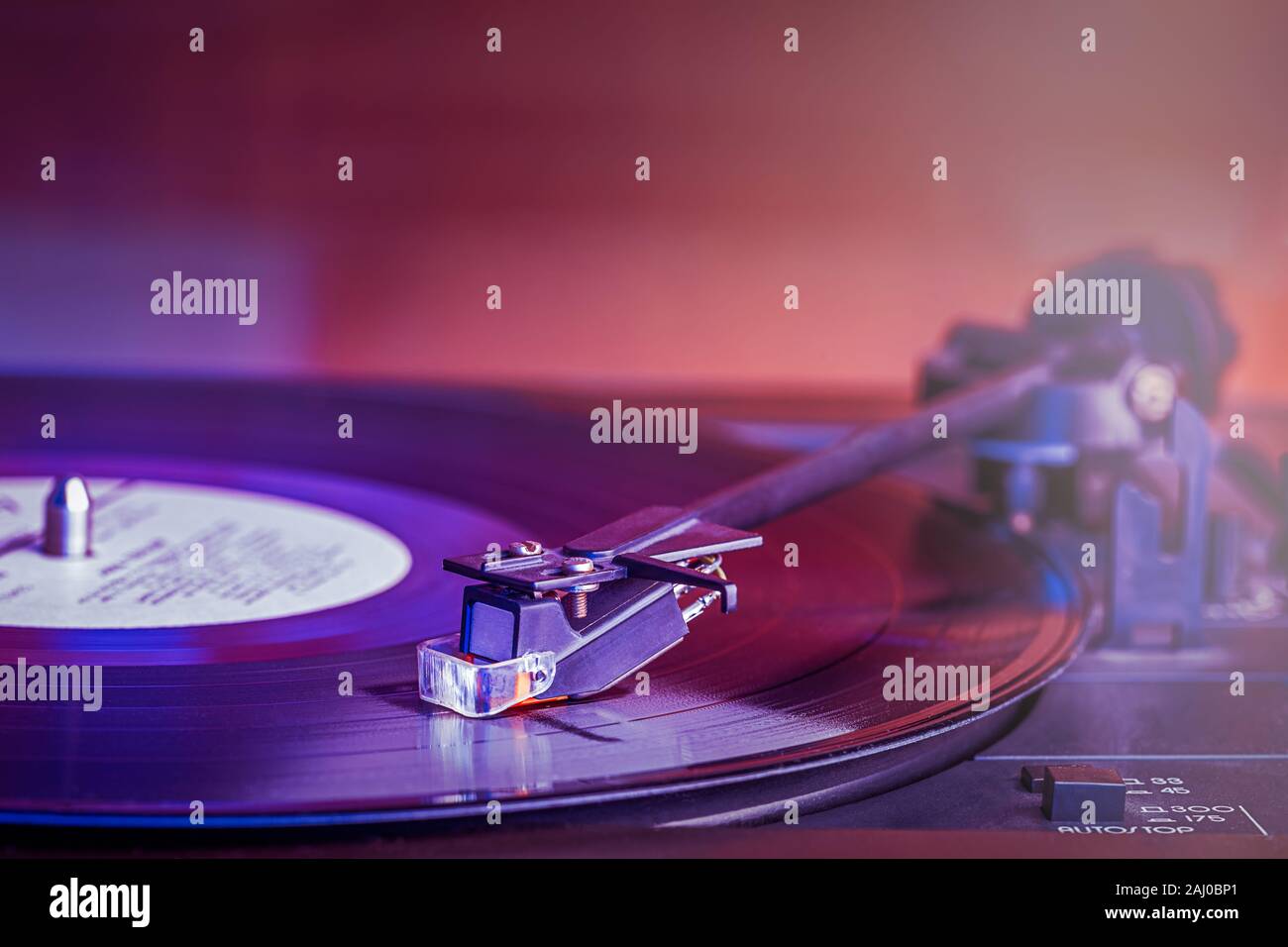Old gramophone with Vynil disc playing music Stock Photo - Alamy