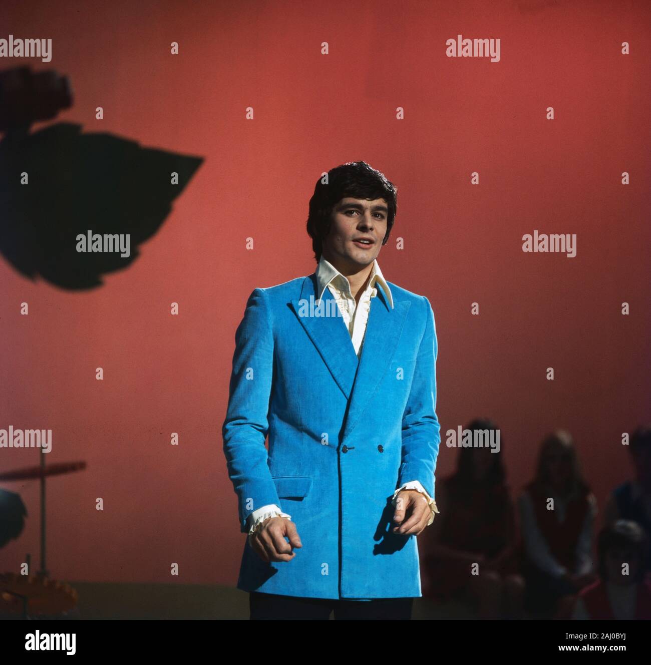 John rowles hi-res stock photography and images - Alamy