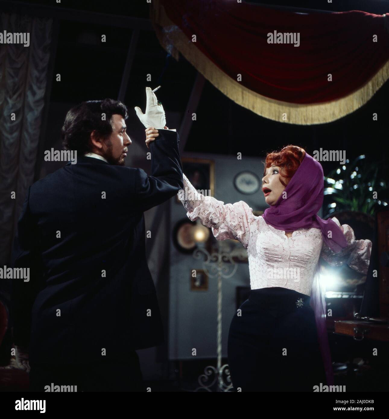 Und der Haifisch, der hat Zähne - Kurt Weill in Berlin, Deutschland ...