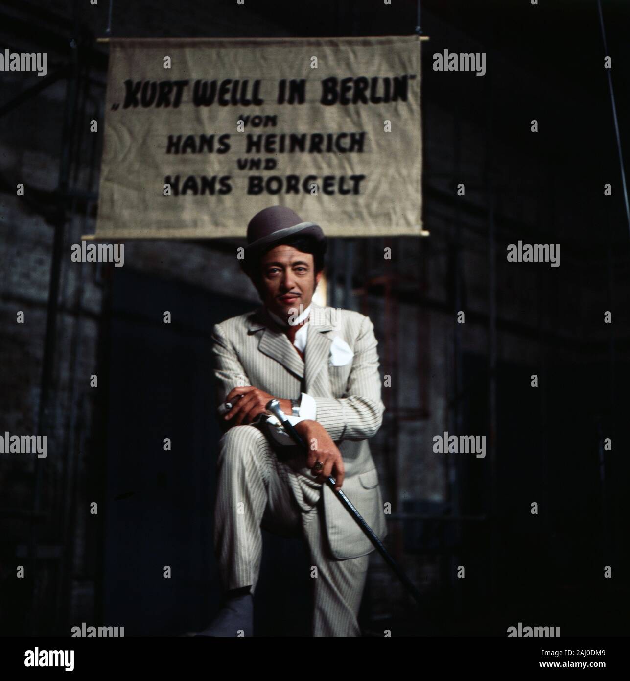 Und der Haifisch, der hat Zähne - Kurt Weill in Berlin, Deutschland ...