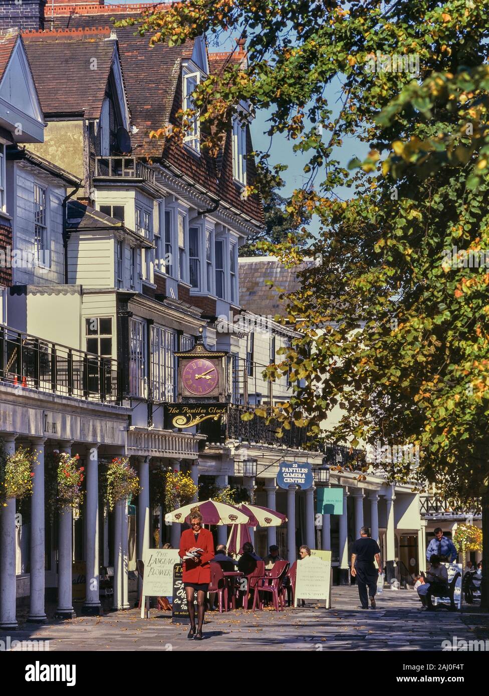The pantiles clock tunbridge wells hi-res stock photography and images ...