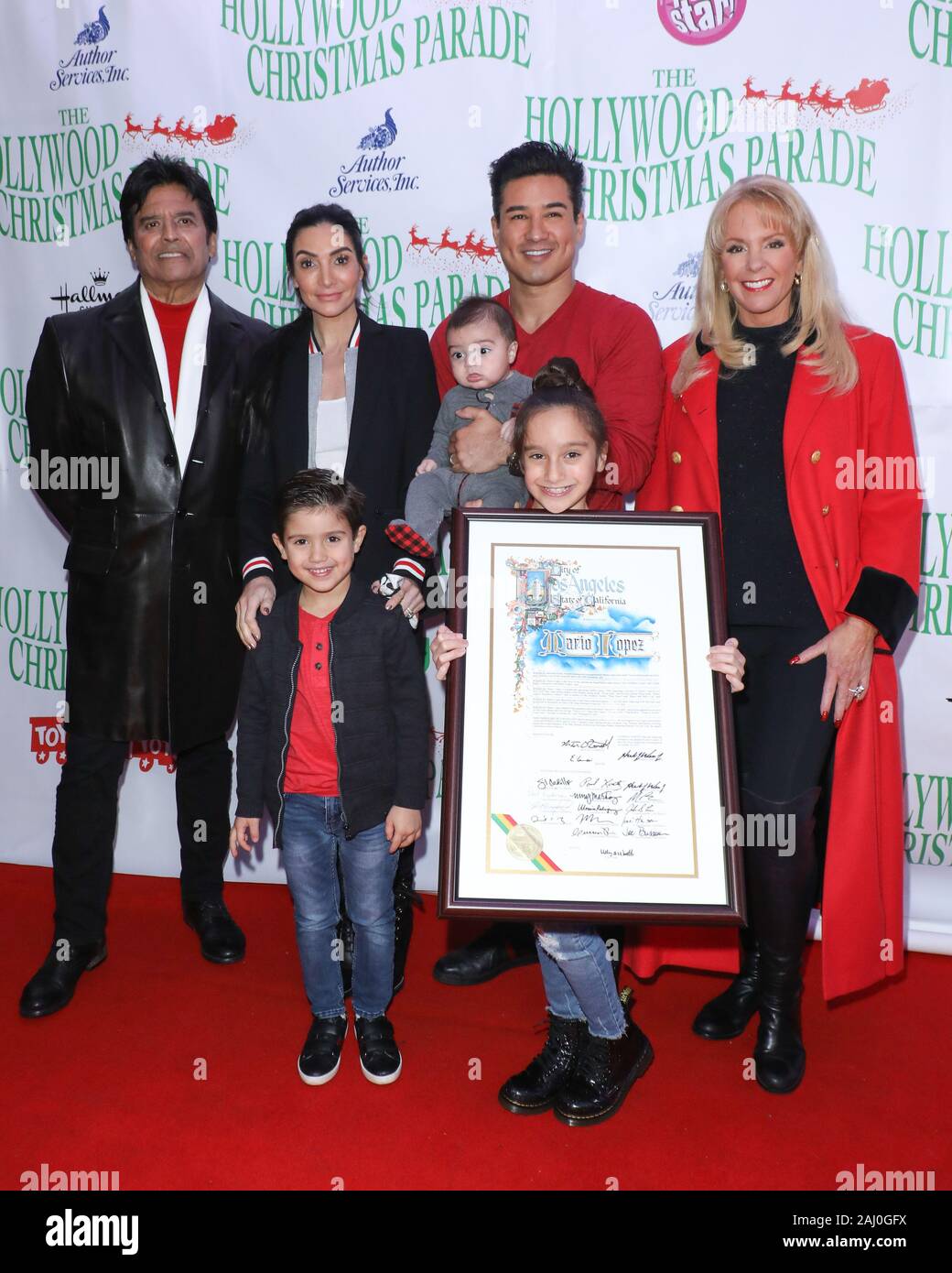 Mario Lopez Siblings