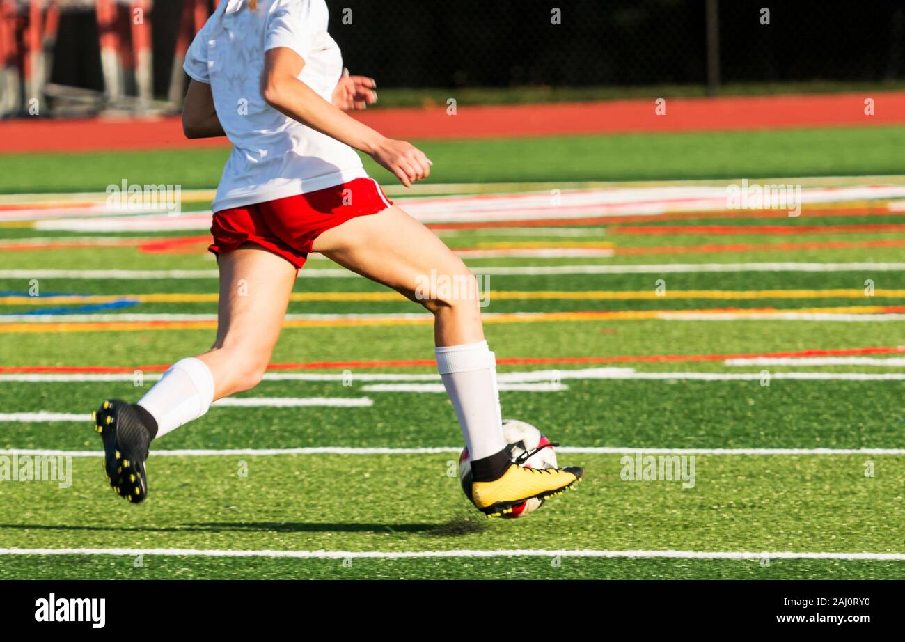 Soccer player dribbles down field hi-res stock photography and images ...