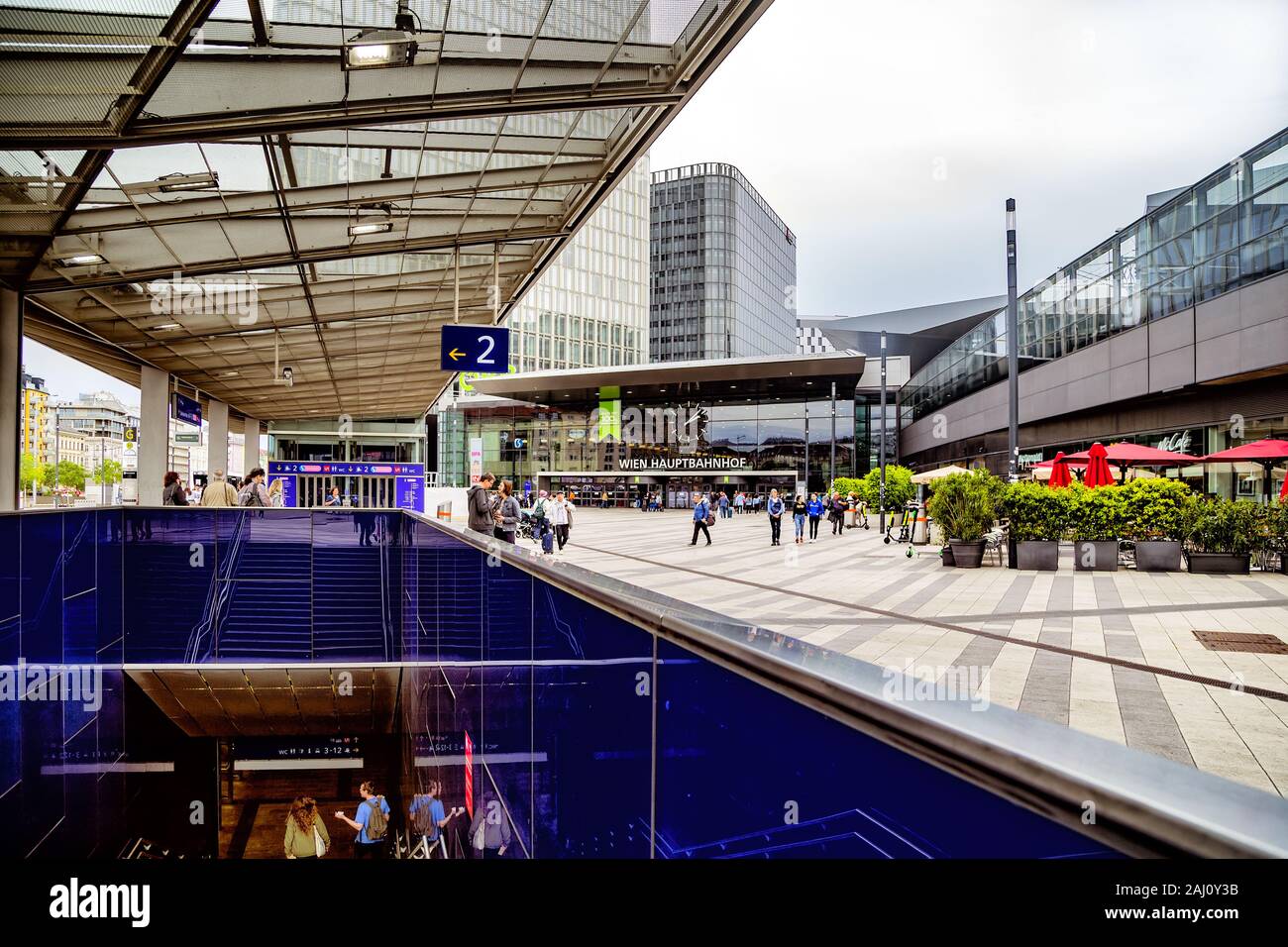 Obb business logo hi-res stock photography and images - Alamy