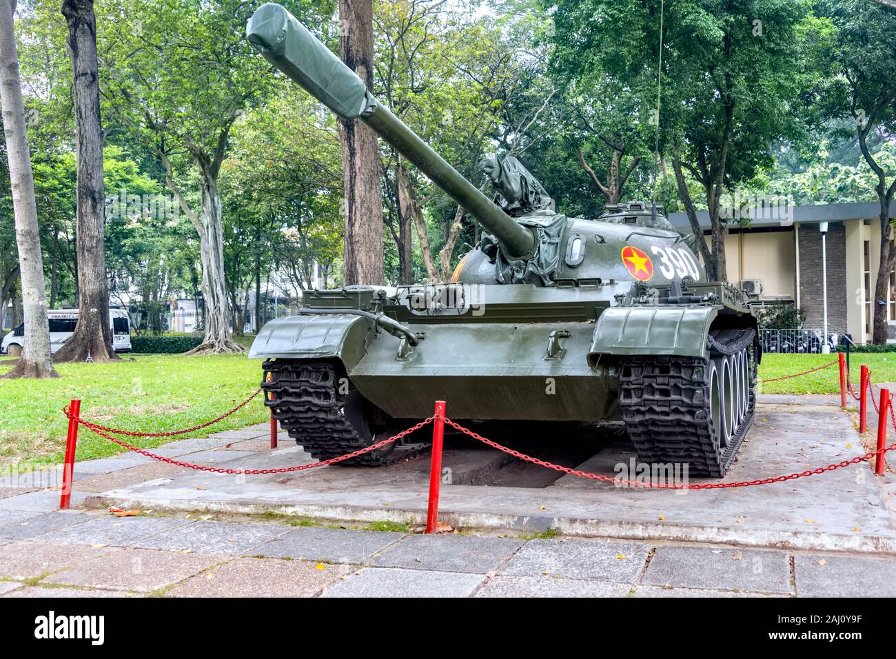 Russian t54 tanks hi-res stock photography and images - Alamy