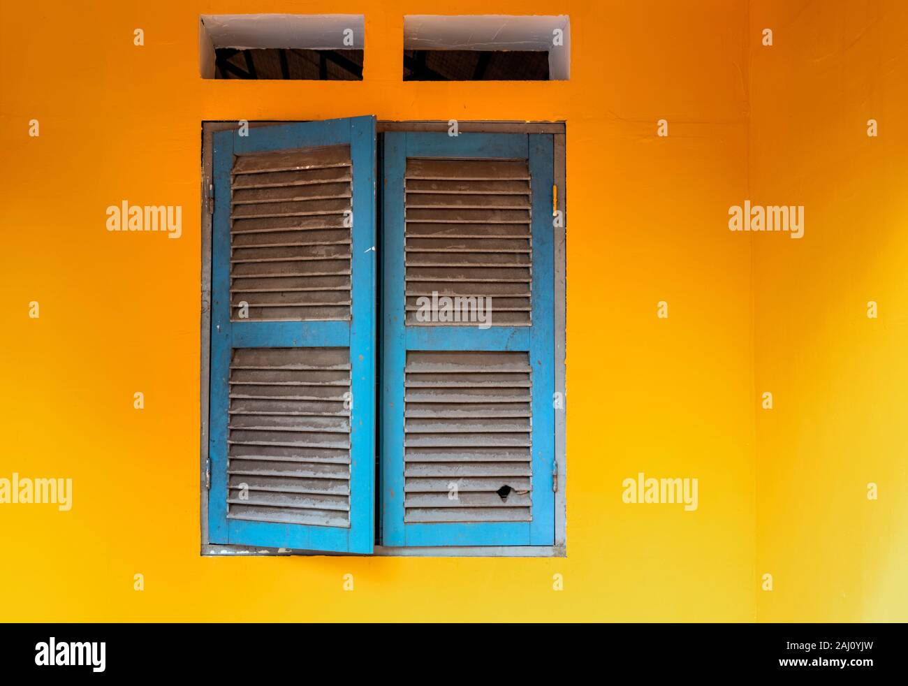 Vietnamese blue window shutters hi-res stock photography and images - Alamy