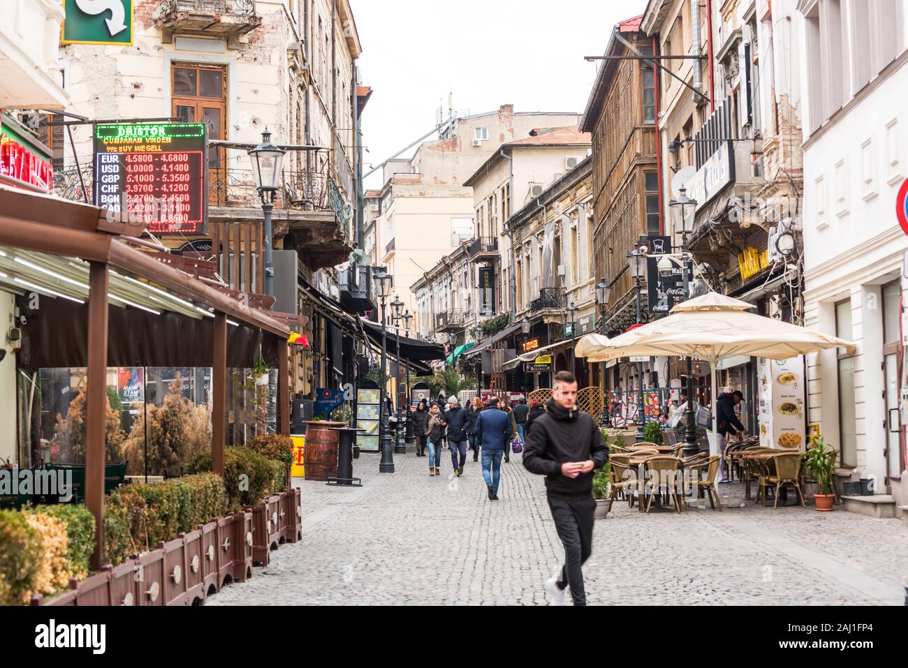 Street view with lots of restuarants in the old town of Bucharest ...