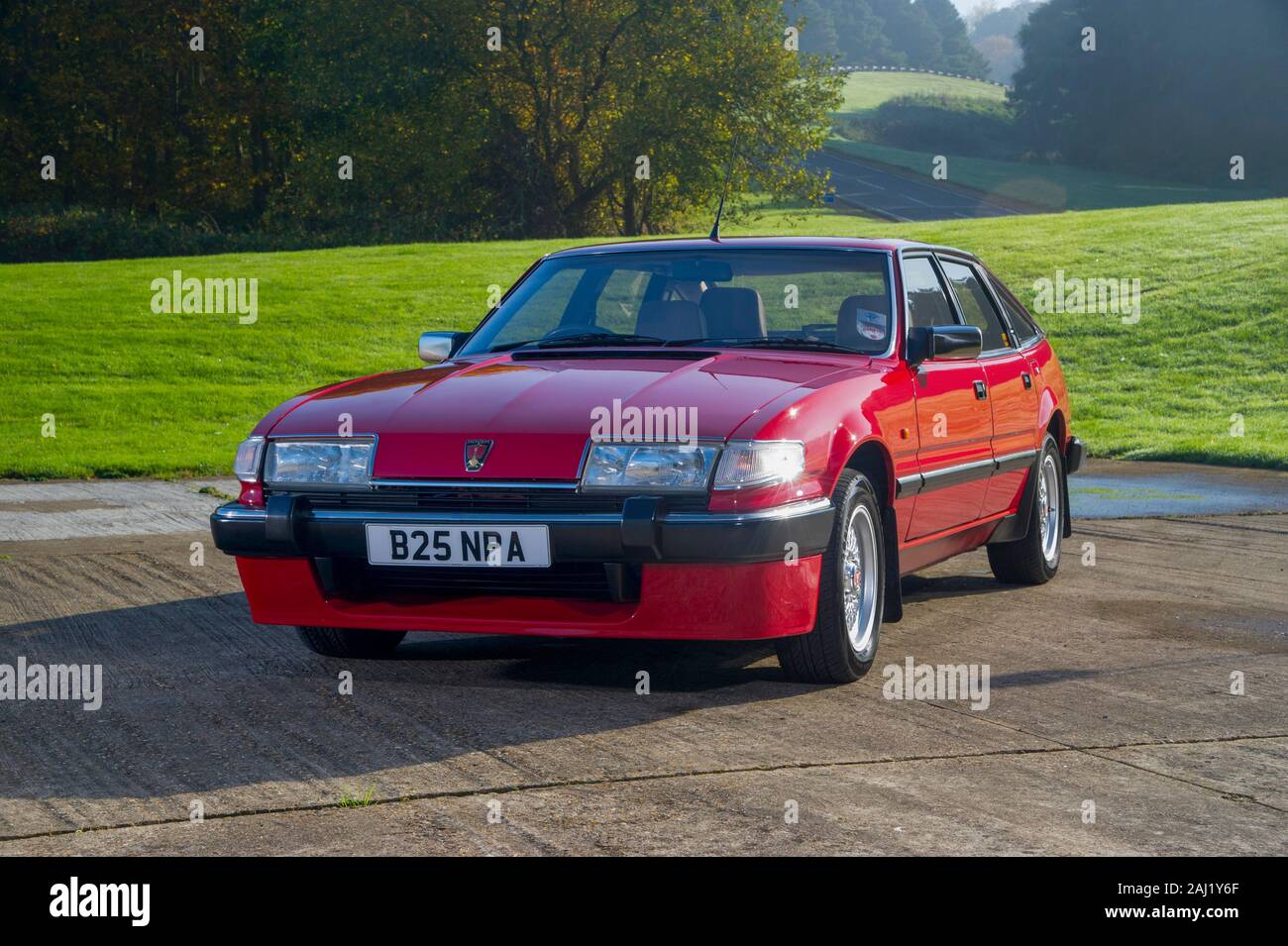 1985 Rover SD1 V8 Vitesse classic British executive car Stock Photo - Alamy
