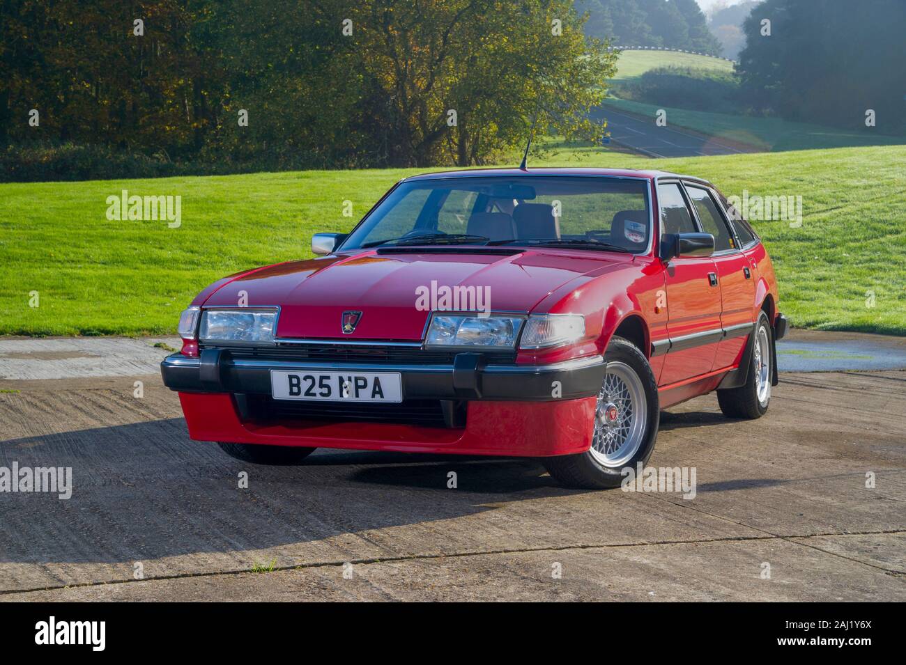 1985 Rover SD1 V8 Vitesse classic British executive car Stock Photo - Alamy