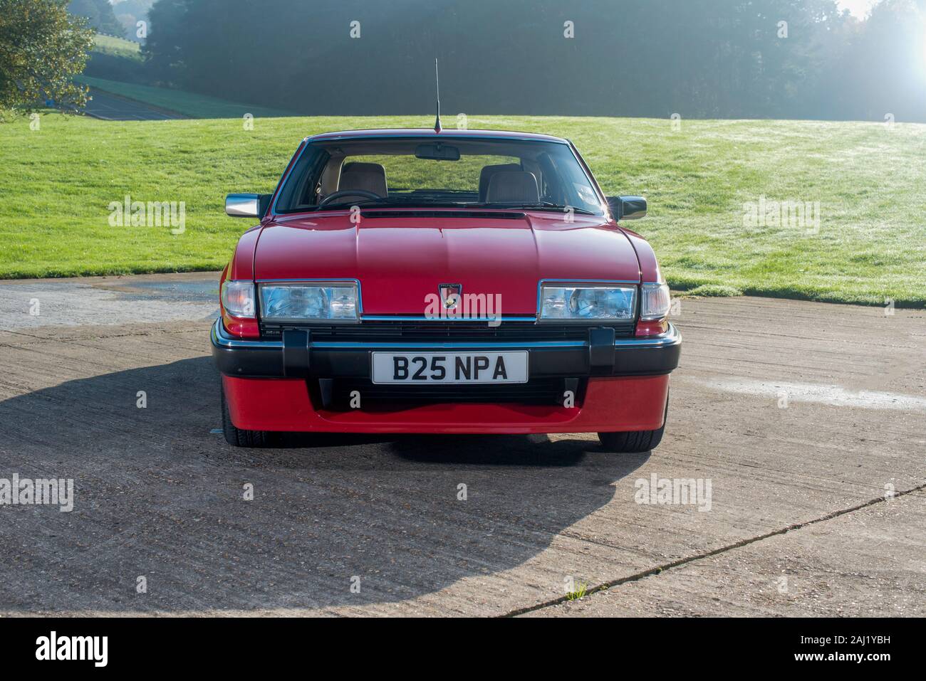 1985 Rover SD1 V8 Vitesse classic British executive car Stock Photo - Alamy