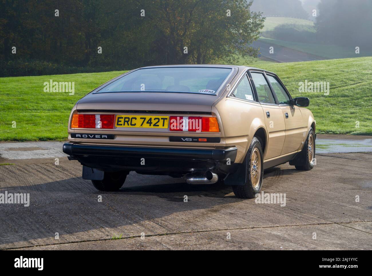 1979 Rover 3500 S SD1 V8 classic British executive car Stock Photo - Alamy
