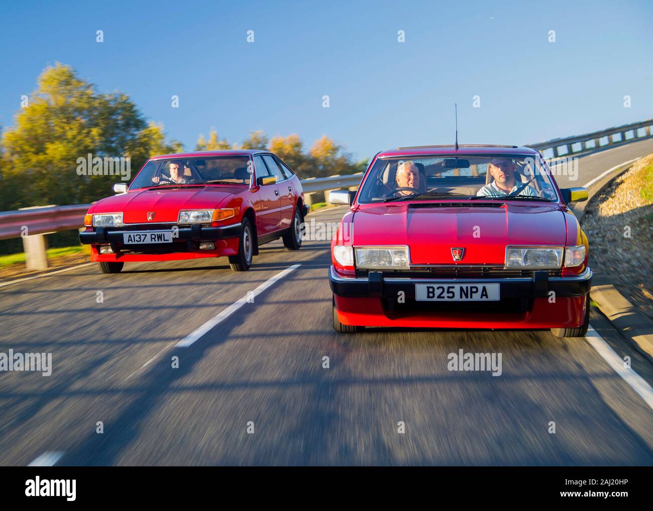 Rover SD1 driving together - 1985 2000 (left) and 1985 V8 Vitesse ...