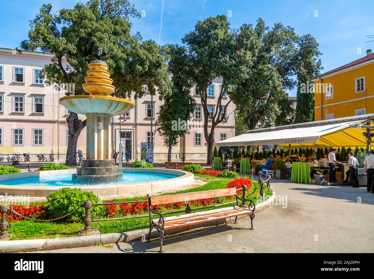 Dante Square High Resolution Stock Photography and Images - Alamy