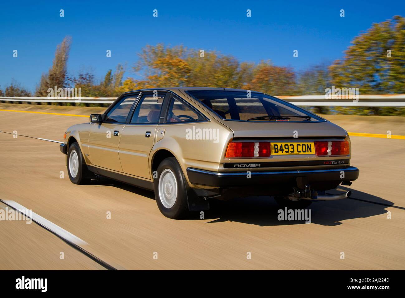 1985 Rover SD1 2.4 Diesel, classic British executive car Stock Photo ...