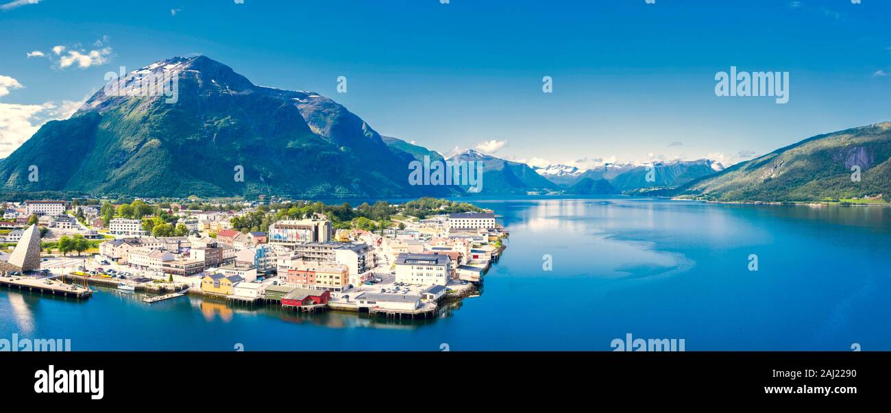 Andalsnes hi-res stock photography and images - Alamy