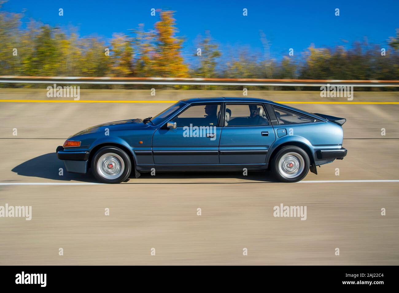 1987 Rover Sd1 V8 Vitesse classic British executive car Stock Photo - Alamy