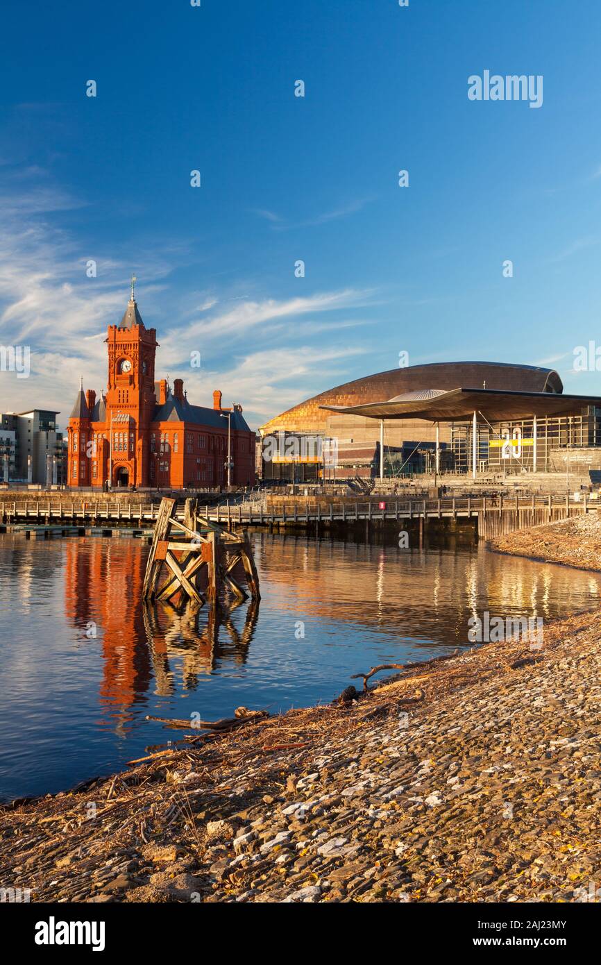 Cardiff hi-res stock photography and images - Alamy