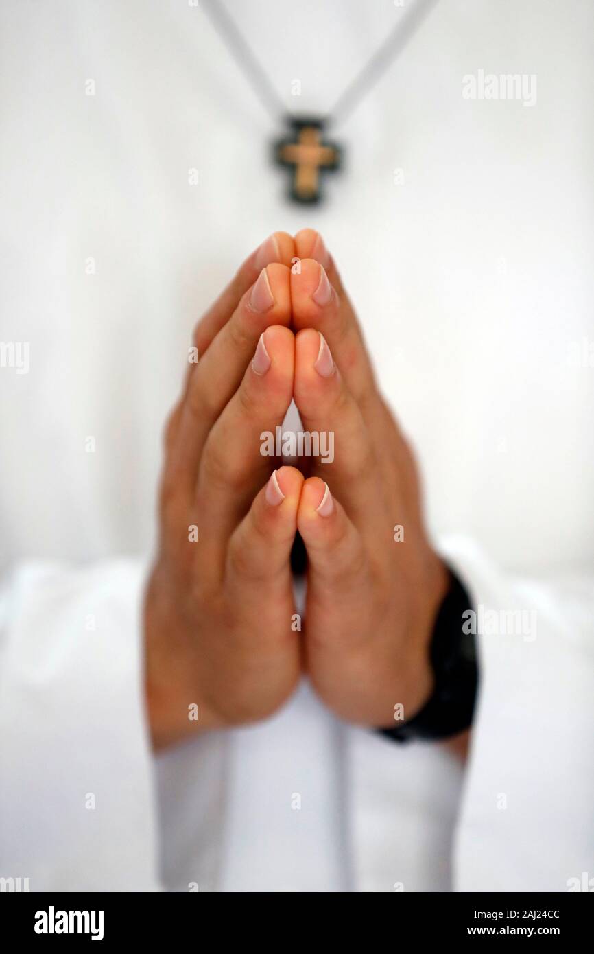 Monks hands hi-res stock photography and images - Alamy