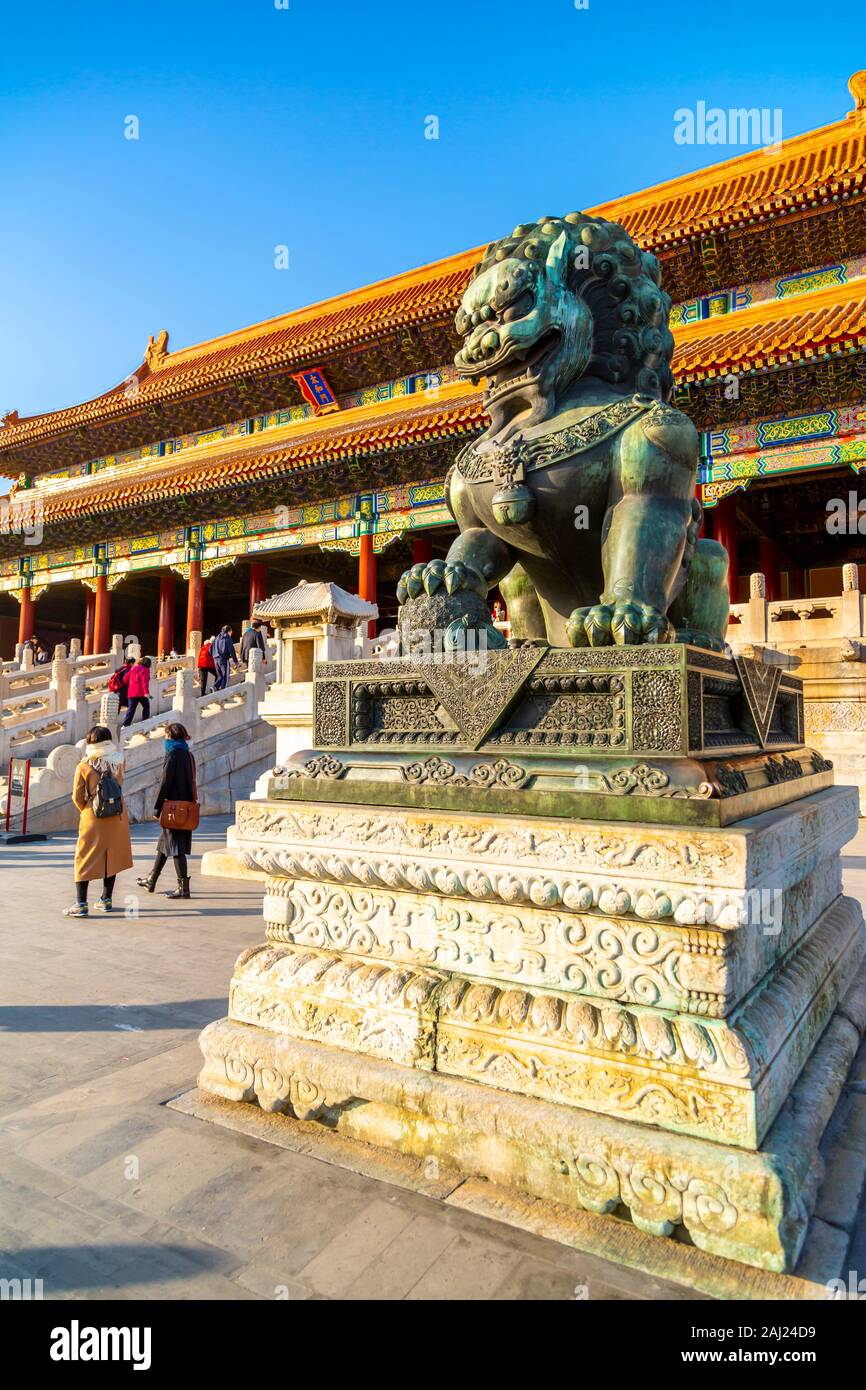 Dragon sculpture in the Forbidden City at sunset, UNESCO, Xicheng ...