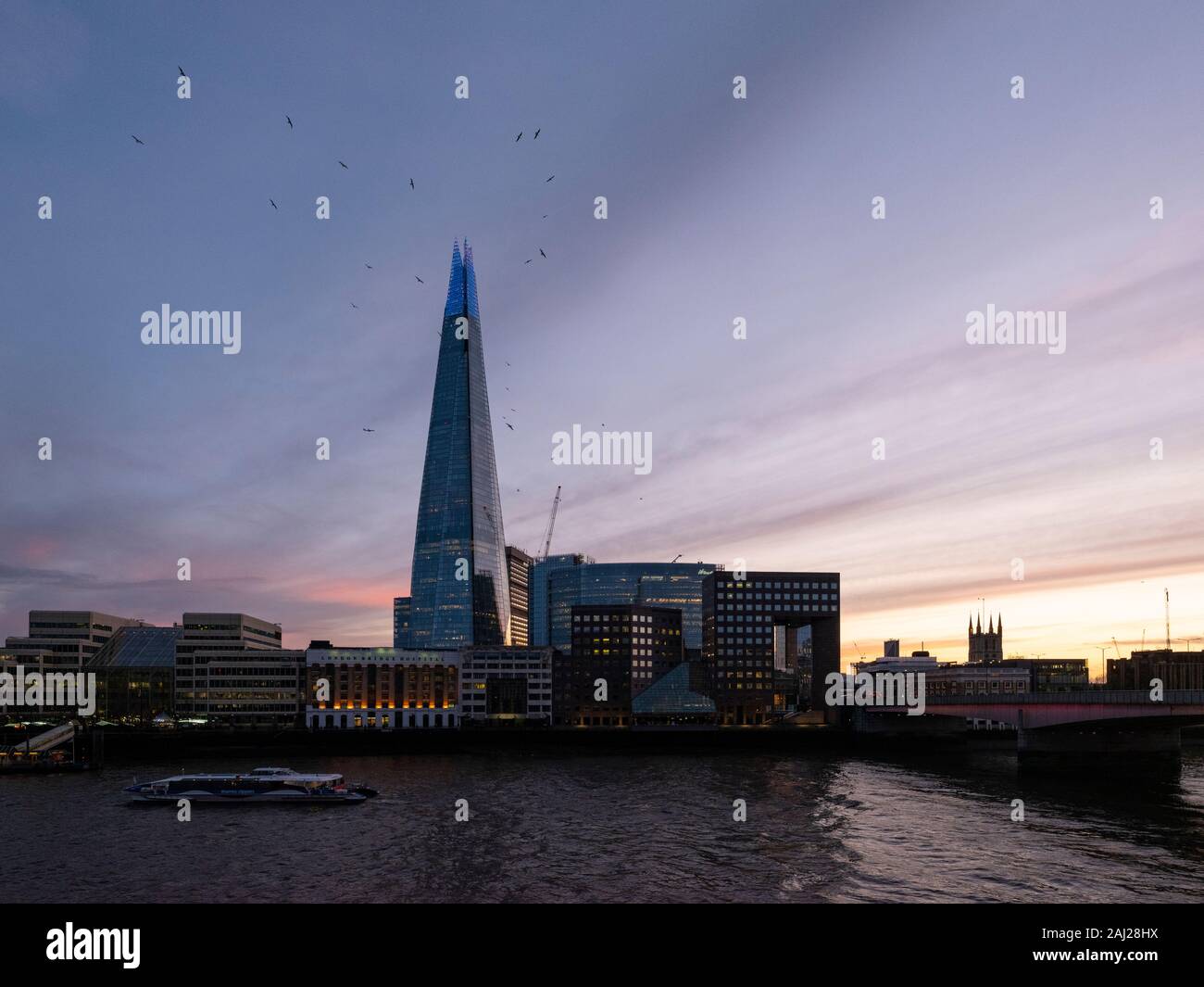 THE SHARD - THE SHARD OF GLASS - 96TH TALLEST BUILDING IN THE WORLD AT ...