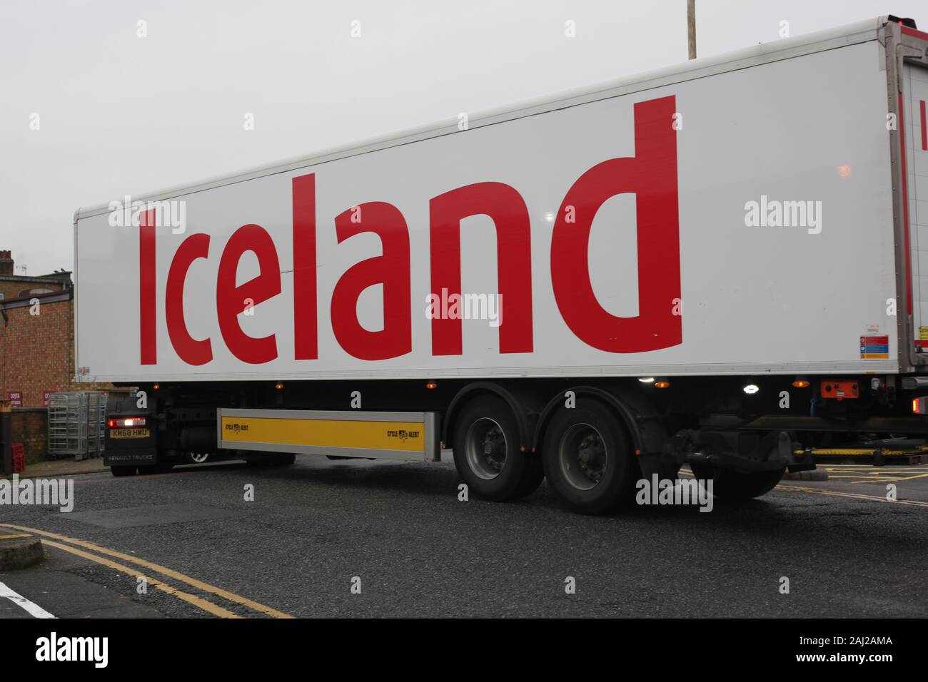 Iceland lorry hi-res stock photography and images - Alamy