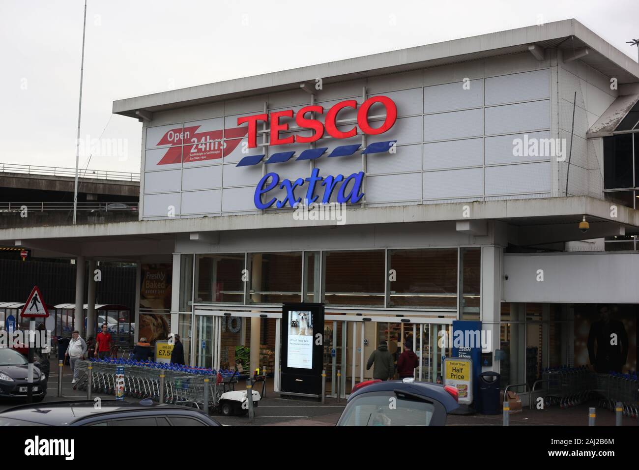 Tesco extra pitsea hi-res stock photography and images - Alamy