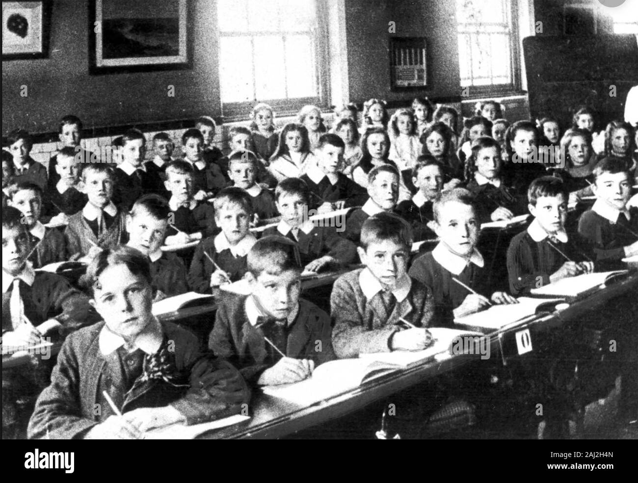 School Desks High Resolution Stock Photography and Images - Alamy