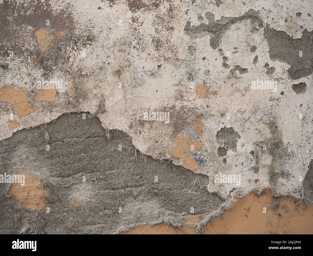 damage caused by dampness and moisture on a wall Stock Photo - Alamy