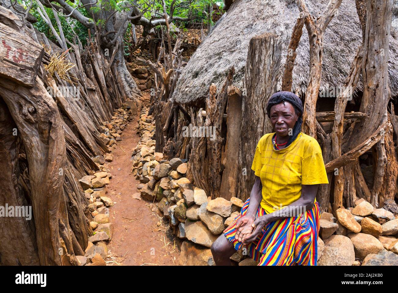 Konso people, Konso village, Naciones, Ethiopia, Africa Stock Photo - Alamy