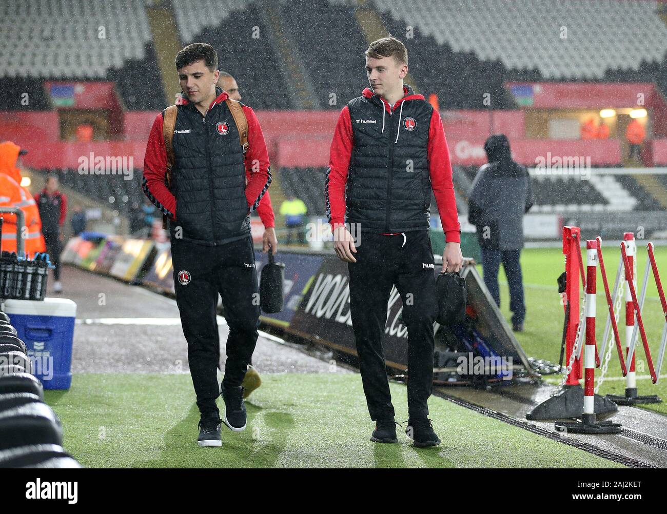 Charlton Athletic's Albie Morgan (left) and Alfie Doughty before the ...