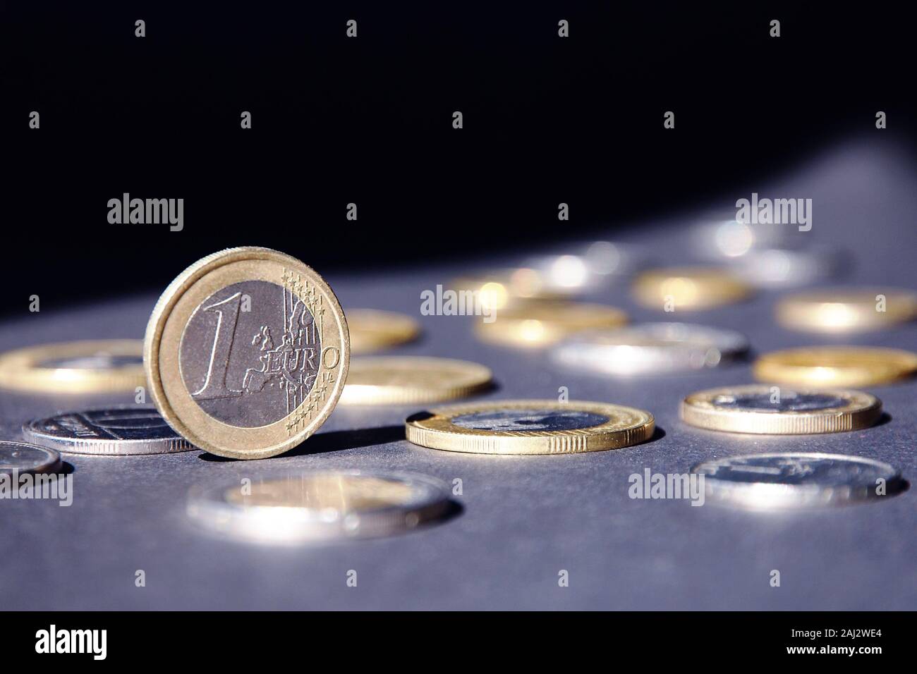 One euro money coin cash hi-res stock photography and images - Alamy